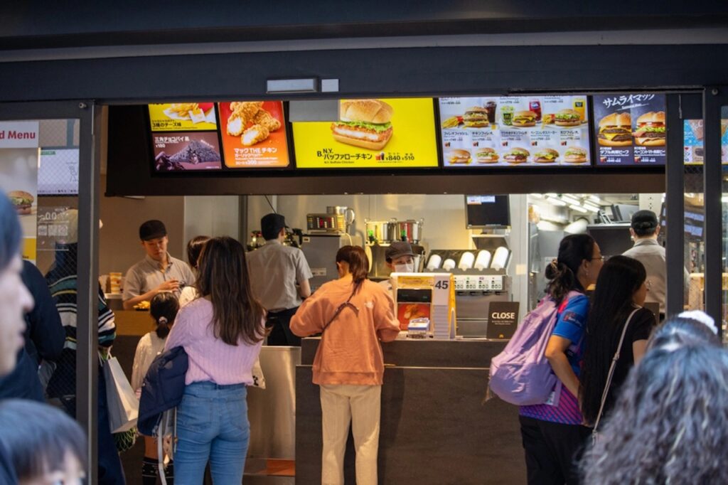 5 Reasons Your Restaurant Should Upgrade to a Smart TV System – GPP ...